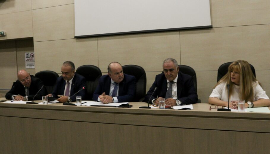 Μέτρα στήριξης των μικρομεσαίων ζητούν 5 οργανώσεις