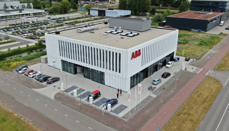 ABB: Αναγκαιότητα εξηλεκτρισμού των εταιρικών στόλων αυτοκινήτων