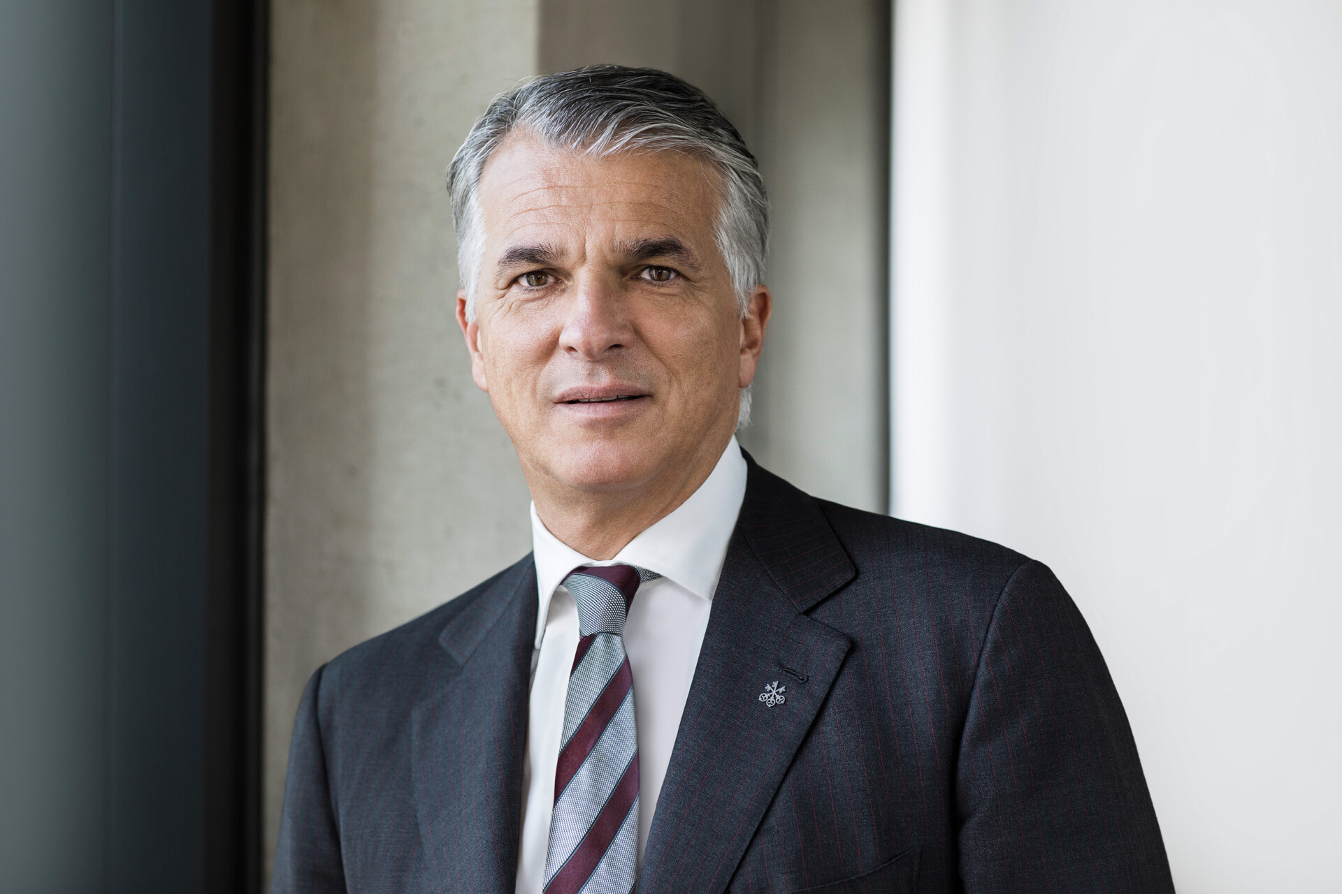UBS: Χωρίς την κρατική εξάρτηση η εξαγορά της Credit Suisse