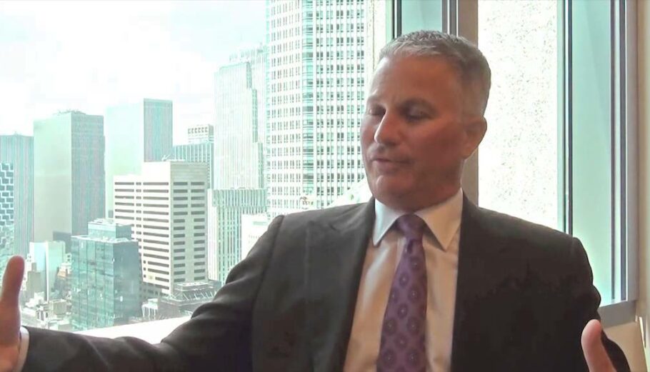 Warburg: Η επενδυτική εταιρεία και το ρεκόρ των 17,3 δισ. δολ.