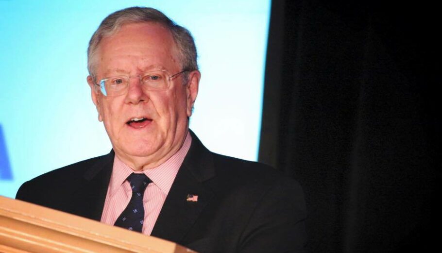 Steve Forbes: Πρότυπο για τις άλλες χώρες η Ελλάδα