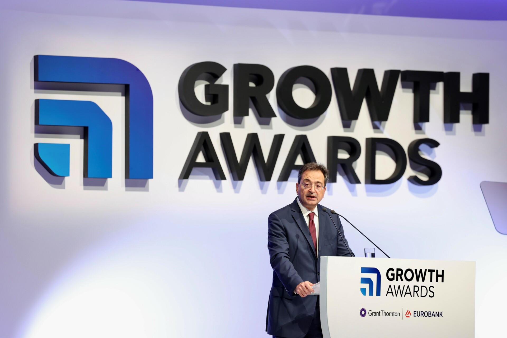 Καραβίας στα Growth Awards: Μονάδα από τη Eurobank για την ενίσχυση των ...