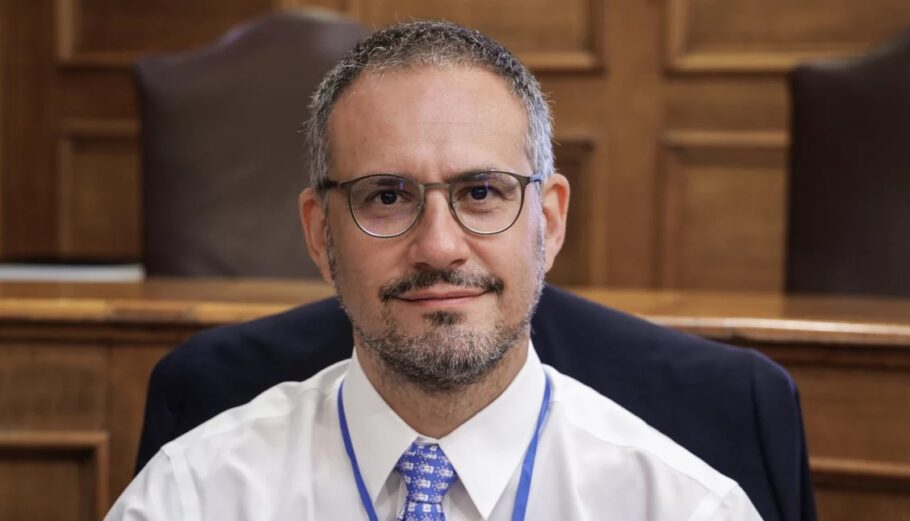 ΔΕΔΔΗΕ: Κόβονται όσοι φορτιστές ηλεκτρικών ΙΧ δεν δηλώθηκαν