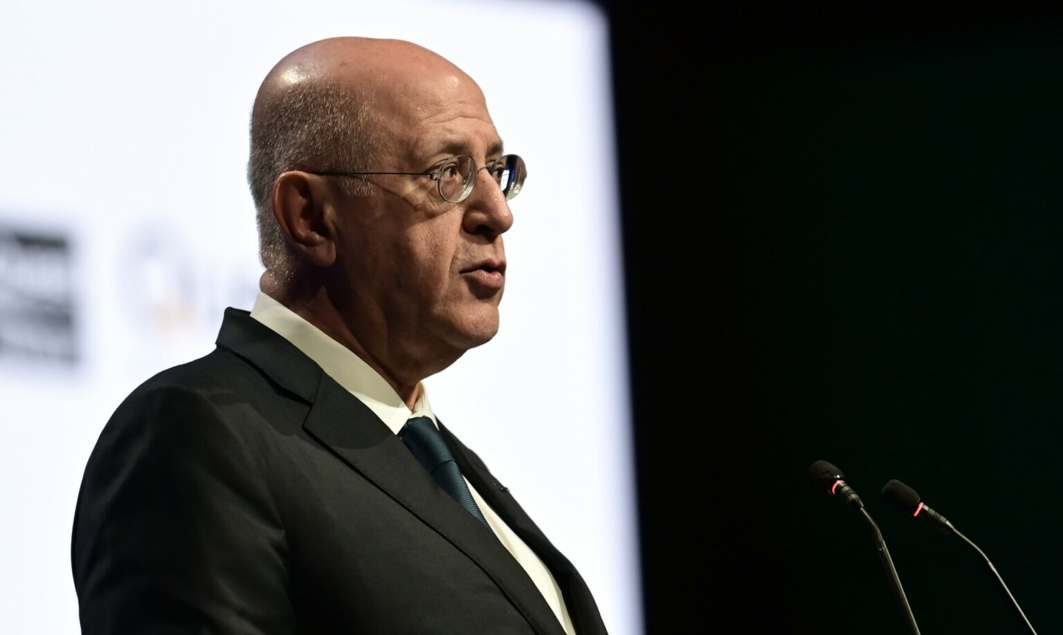 Η αναμονή για τις πρωθυπουργικές ανακοινώσεις για το ενεργειακό κόστος ...