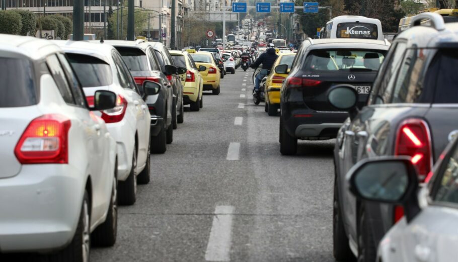 Τέλη κυκλοφορίας 2025: Εκτύπωση με ή χωρίς κωδικούς Taxisnet