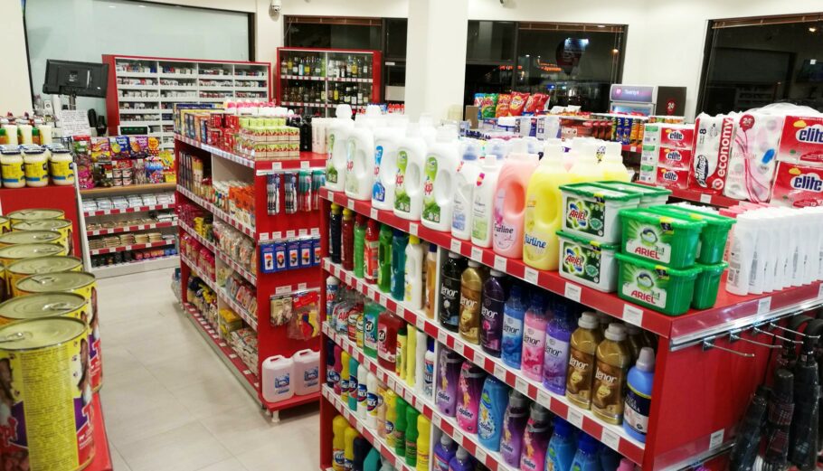 Motor Oil: Άνοιγμα στο retail μέσω εξαγοράς των Twenty 4 Shopen