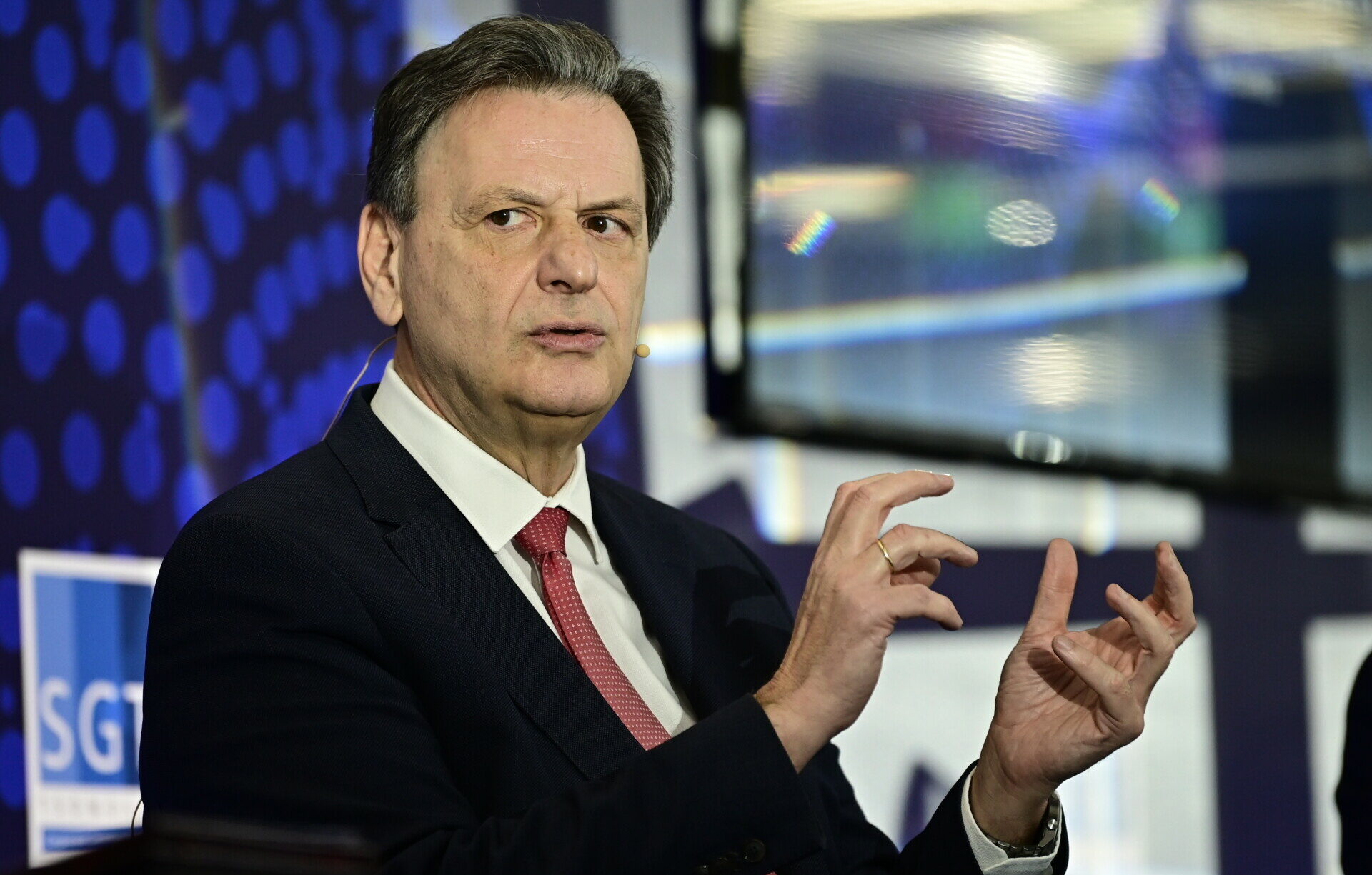 Υδρογονάνθρακες: Ο Σκυλακάκης βλέπει Chevron & ExxonMobil για τις εξορύξεις