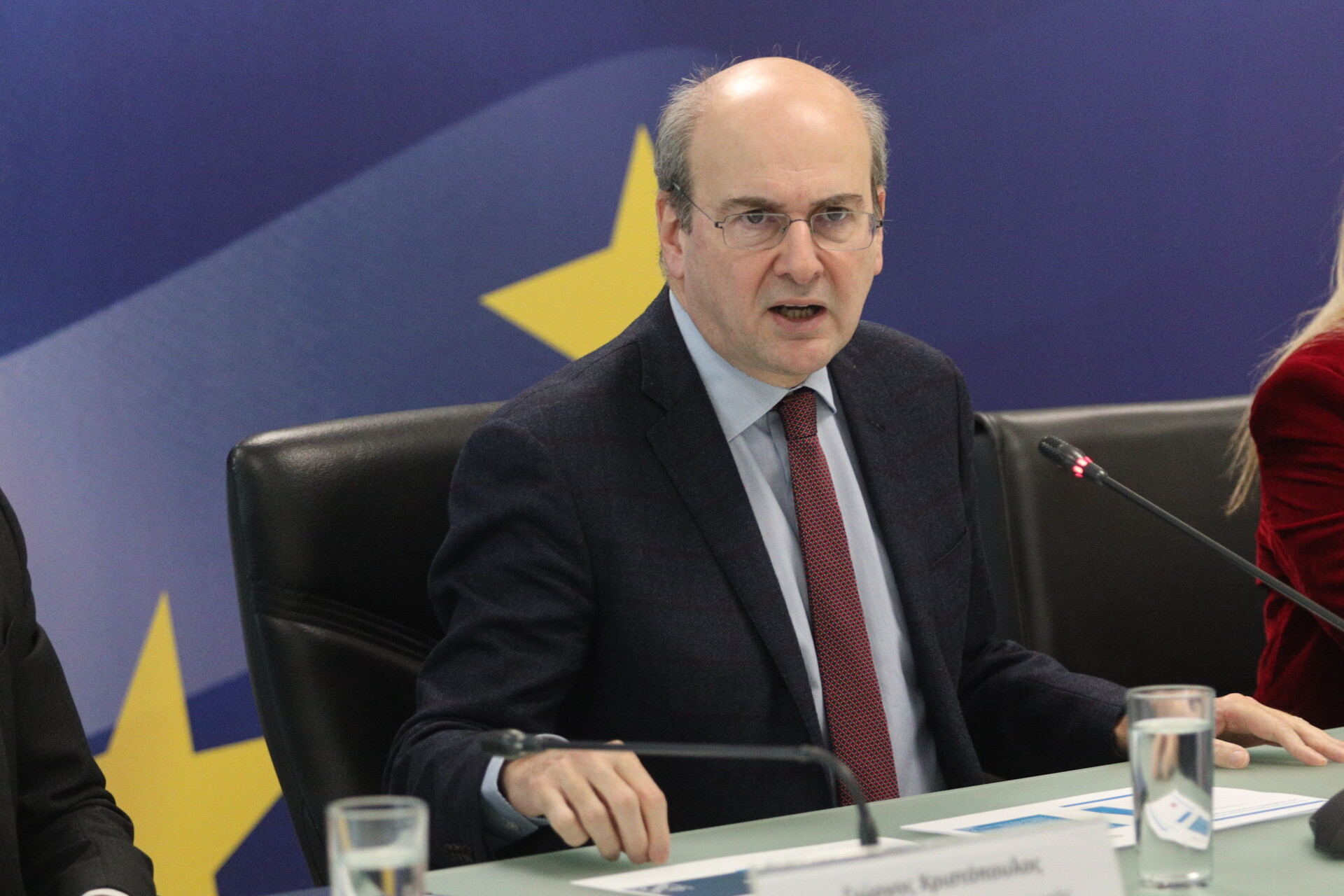 Χατζηδάκης: Τρία φορολογικά μέτρα για ενίσχυση του Χρηματιστηρίου